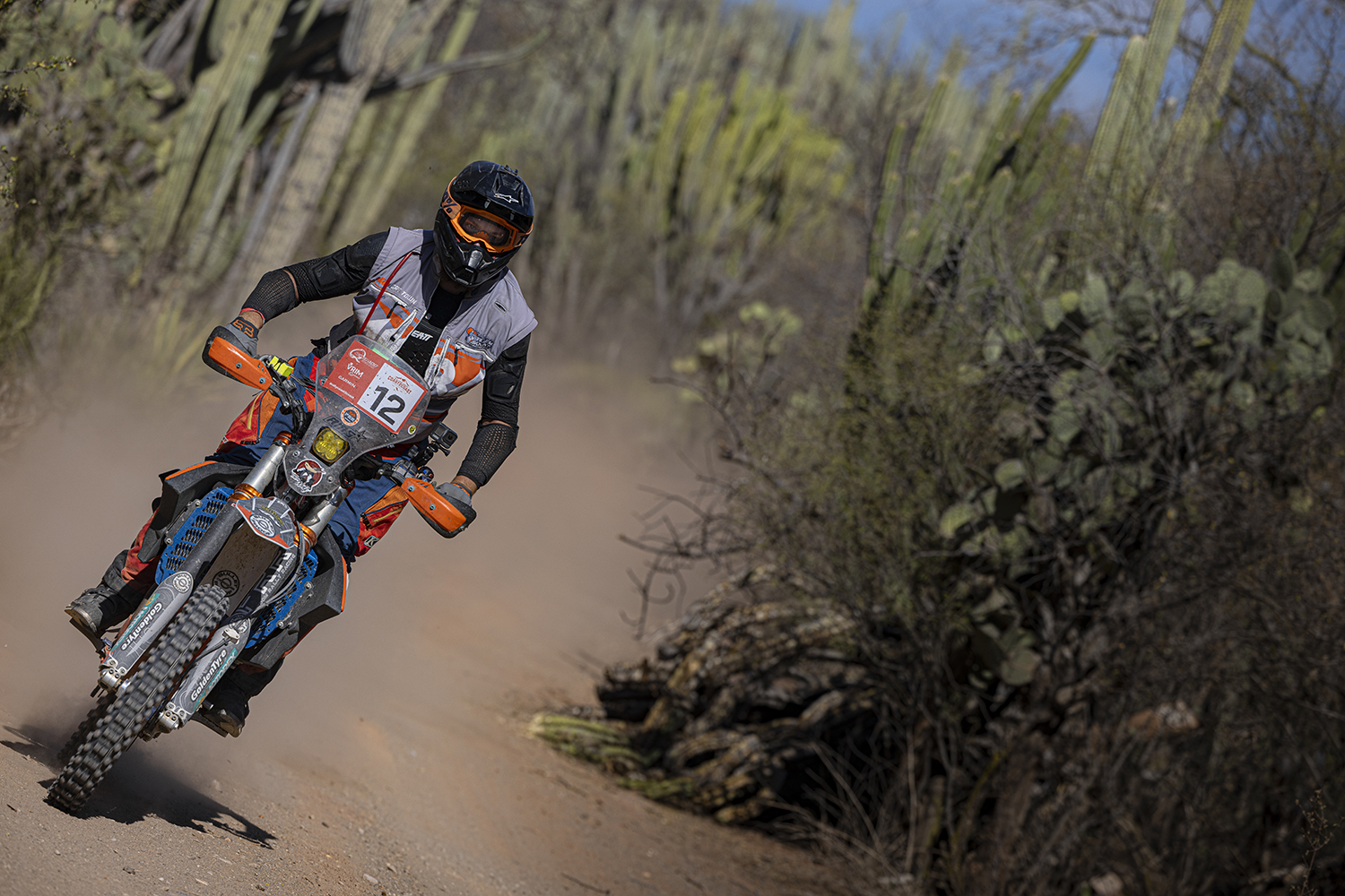 La sierra alta de San José del Pacífico escenario majestuoso del Jeep ...