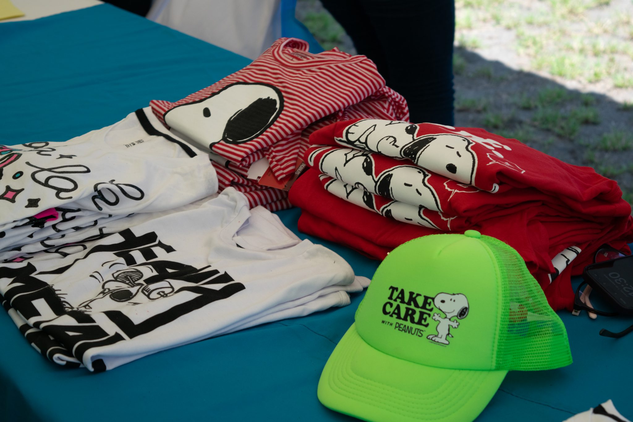 Snoopy y la iniciativa Take Care With Peanuts llegan a las playas de ...