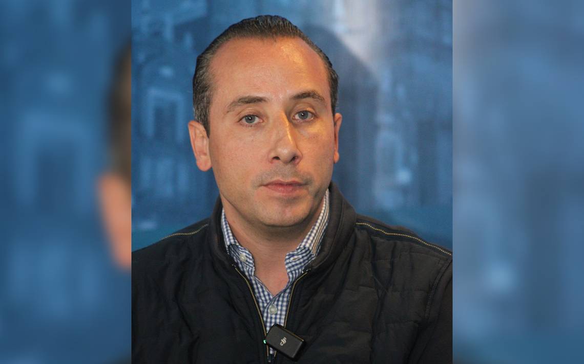 Felipe Velázquez, Mario Riestra Piña y el grupo Ucol…a recoger lo que ...