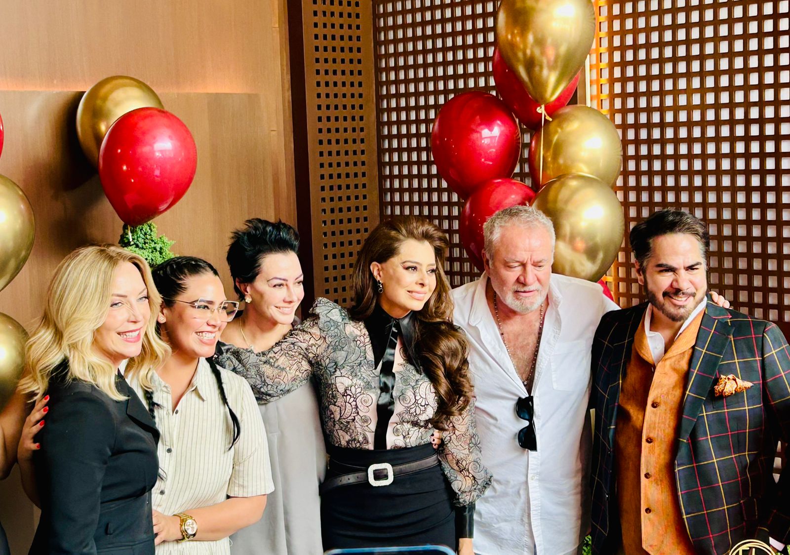 “Los hilos del pasado” es el título de la nueva telenovela de José Alberto Castro - Desde Puebla