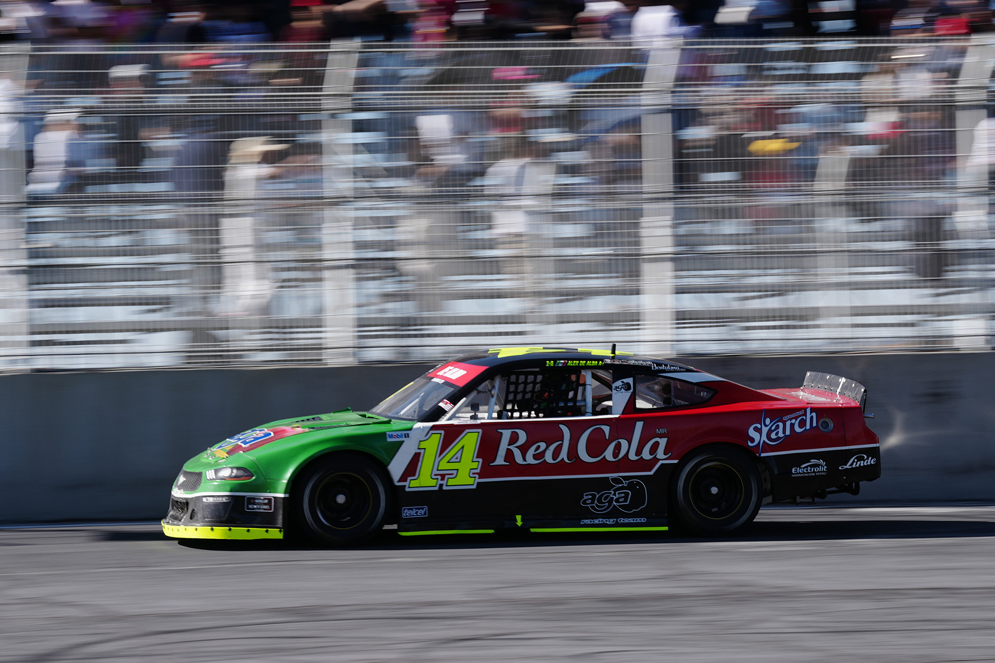 Racing Team y Alex de Alba Jr., campeones de NASCAR México Series 2025 ...